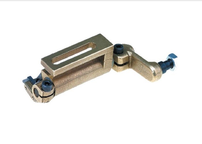 Cortar recambios de la industria textil del dispositivo con el orillo ...